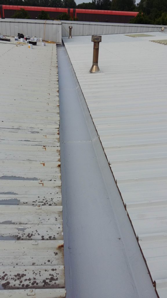 Metal Roof Coating at Cambuslang Clydesmill Industrial Estate - Roof ...